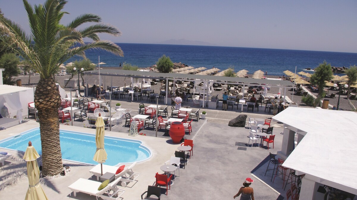 Santorini, Kamari, Hotel Beach Boutique*** - Mondo Travel